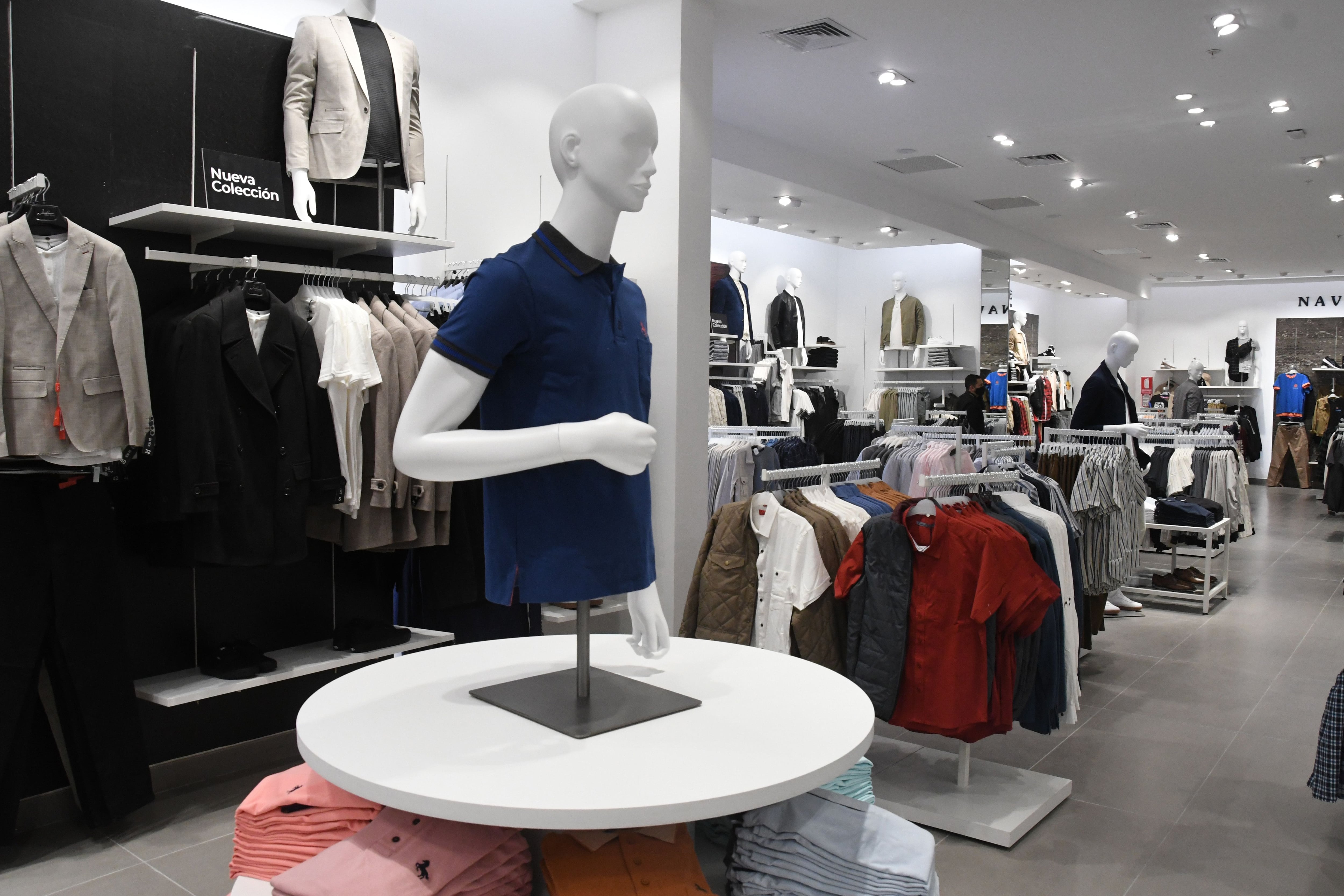 Etafashion se renueva y lanza su primera ‘style store’ para clientes de ...