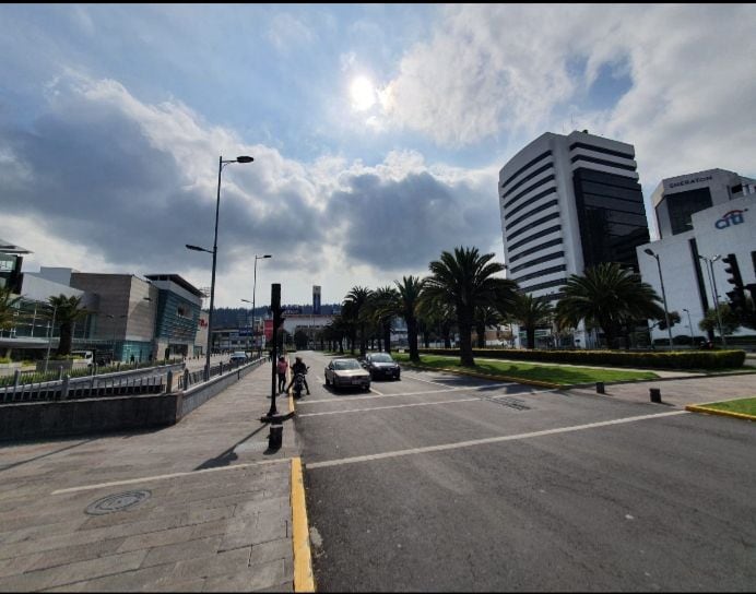 Estas son las calles y avenidas que estarán cerradas en Quito por la ...