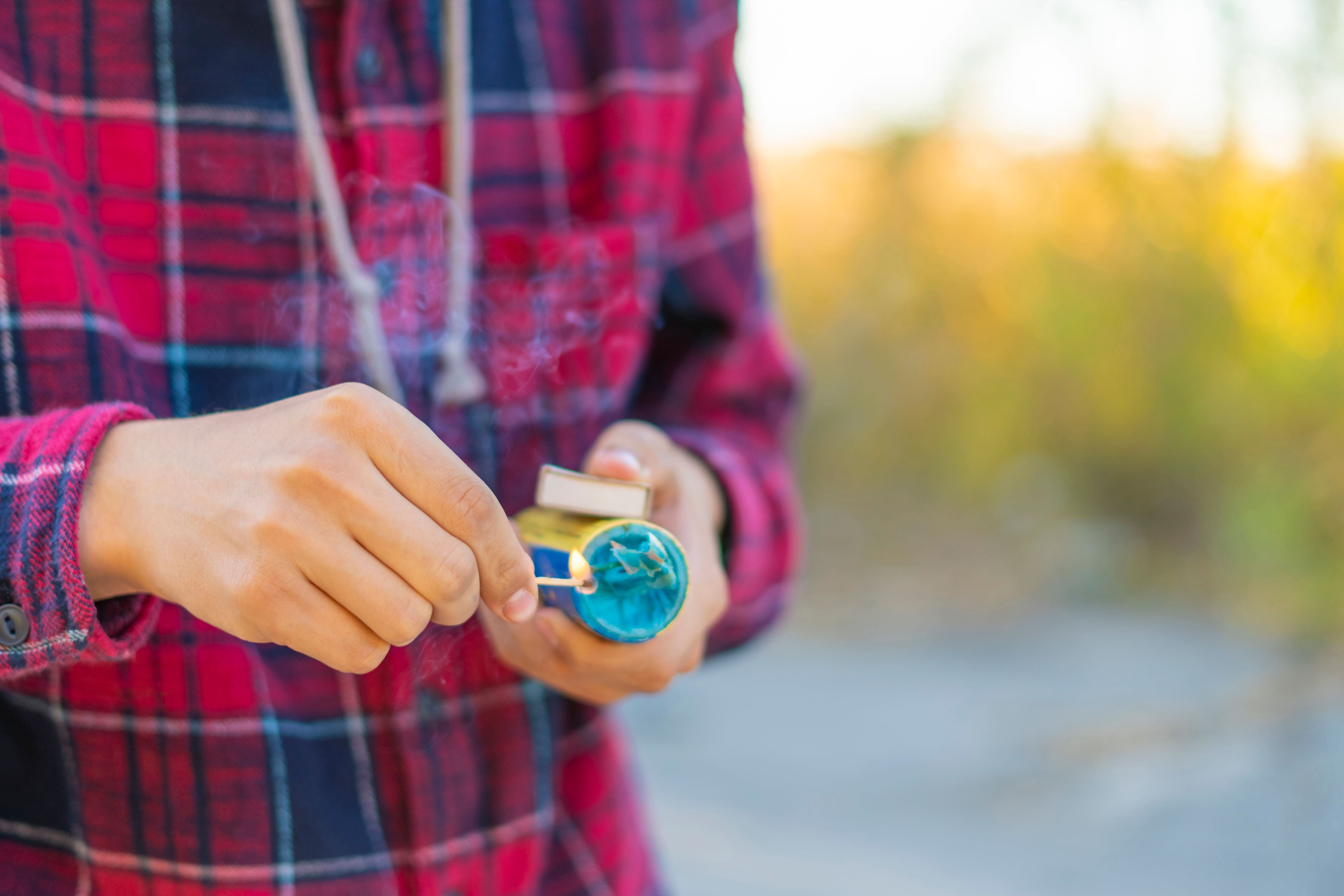 Cómo proteger los oídos del ruido en días de pirotecnia | Salud | La ...
