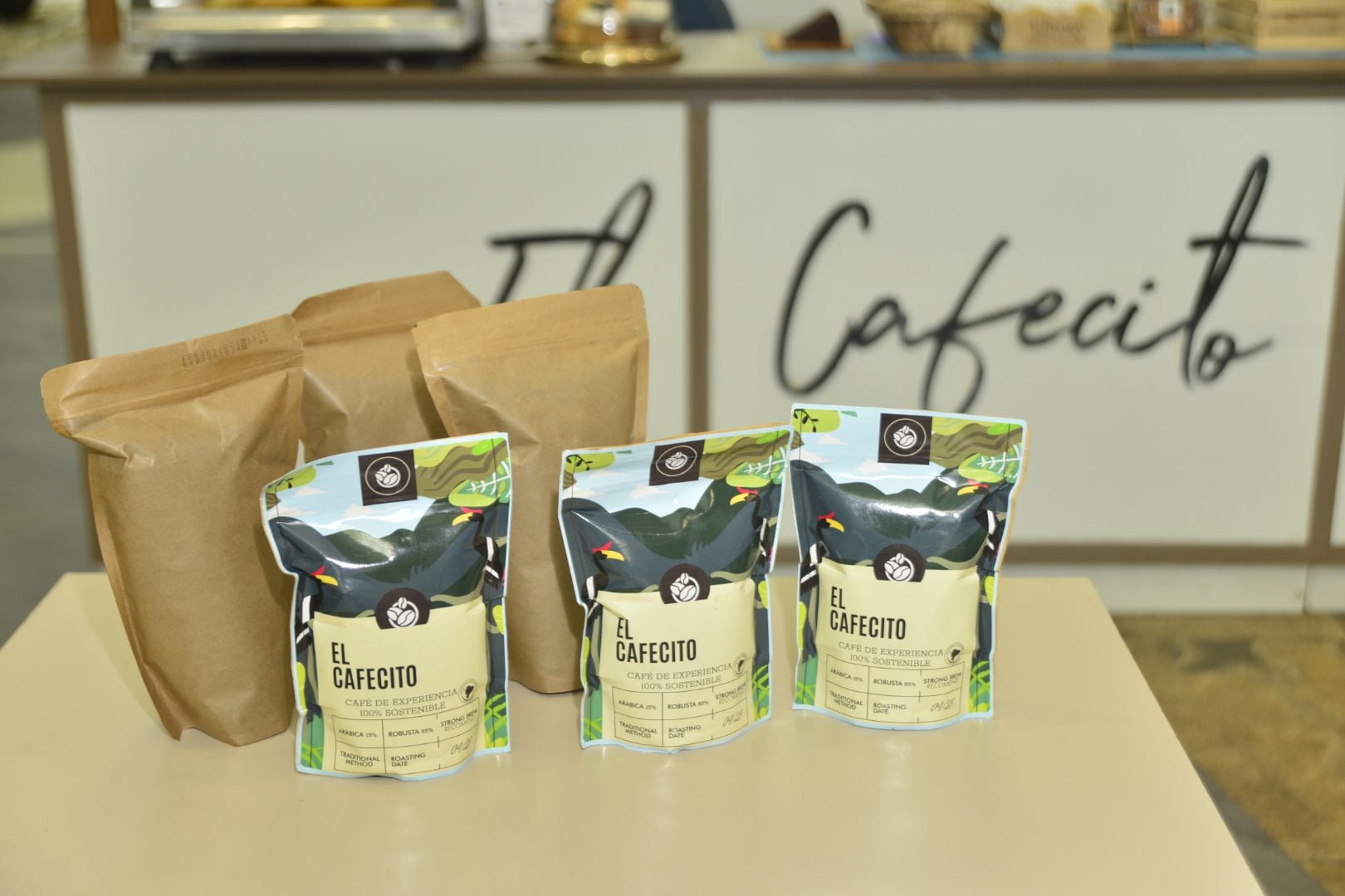 Café de pasar se abre mercado en Ecuador, con ahorros y créditos se ...