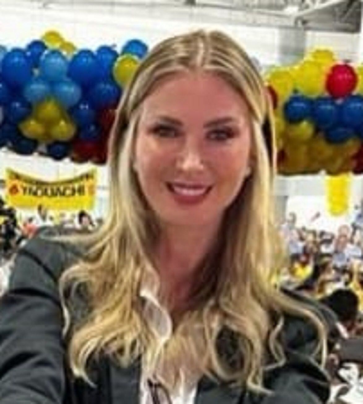 Jóvenes profesionales, universitarios y activistas sociales, entre los ...