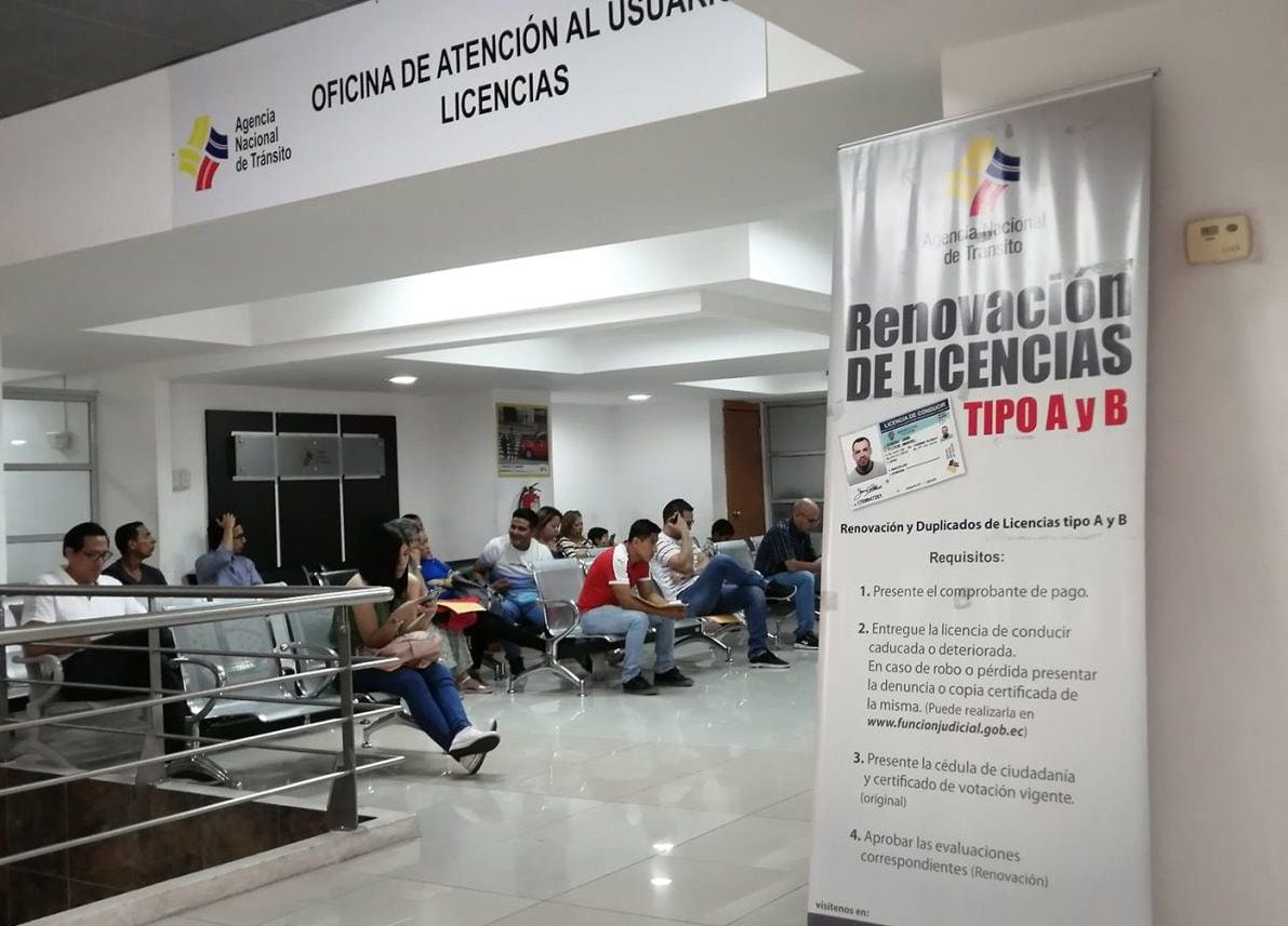 Cómo obtener o renovar la licencia de conducir en Ecuador | Ecuador ...
