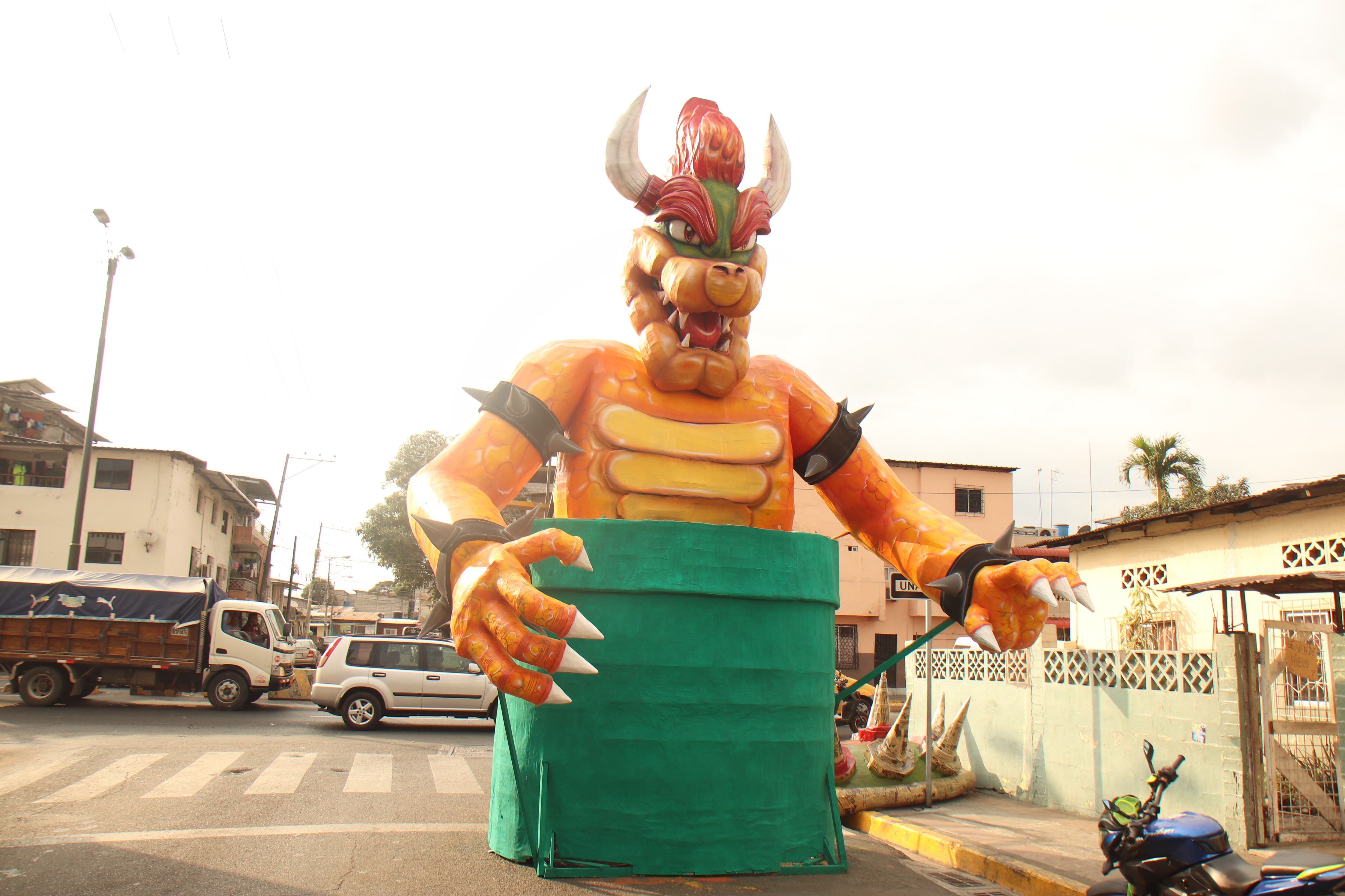 Guía de los monigotes gigantes 2022: ubicaciones, horarios y fotos ...