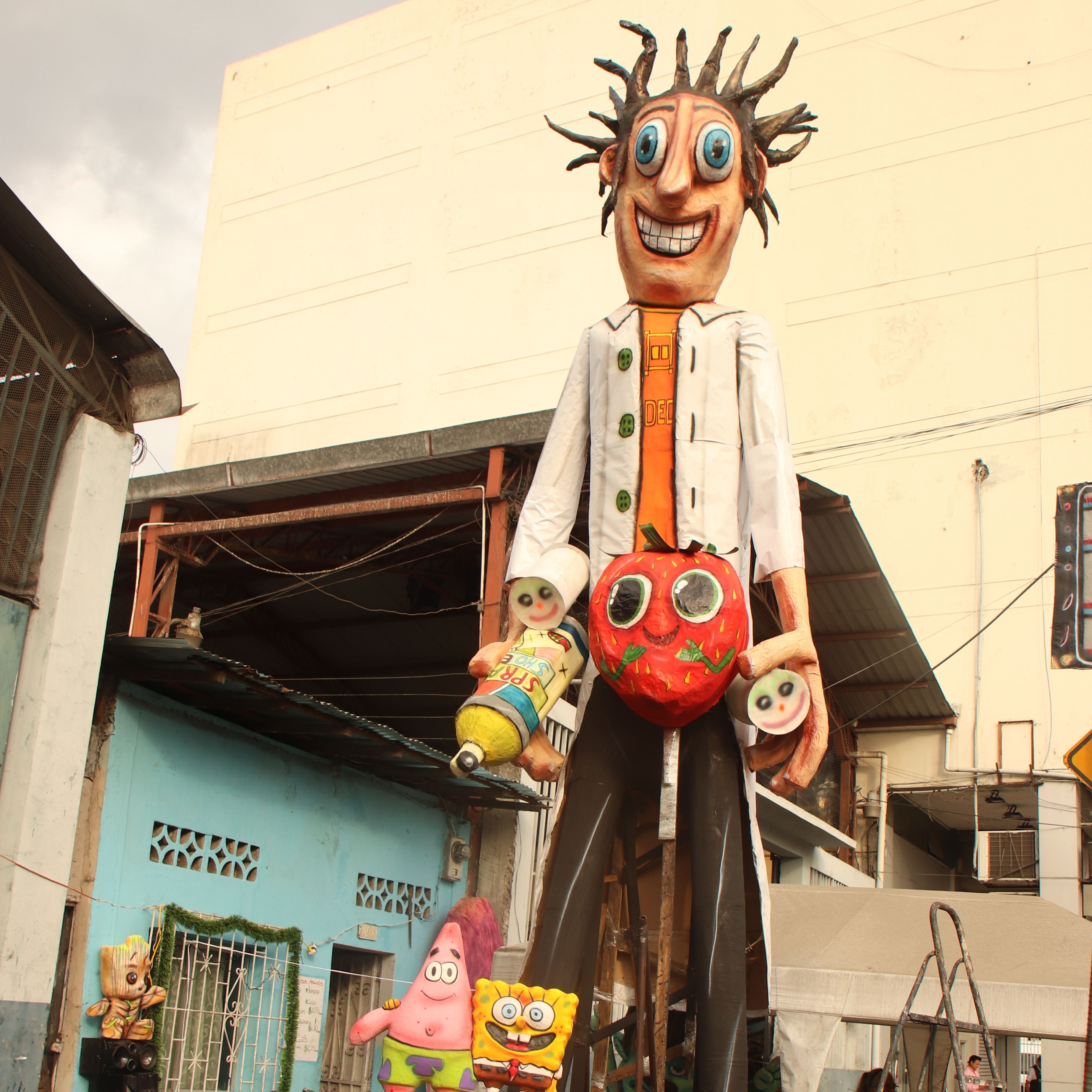 Guía de los monigotes gigantes 2022: ubicaciones, horarios y fotos ...