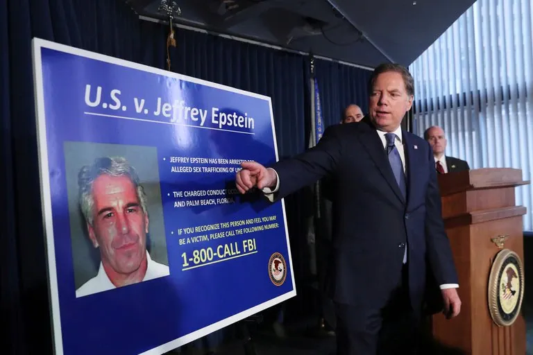 Así fueron los últimos días de Jeffrey Epstein, nada hacía presumir ...