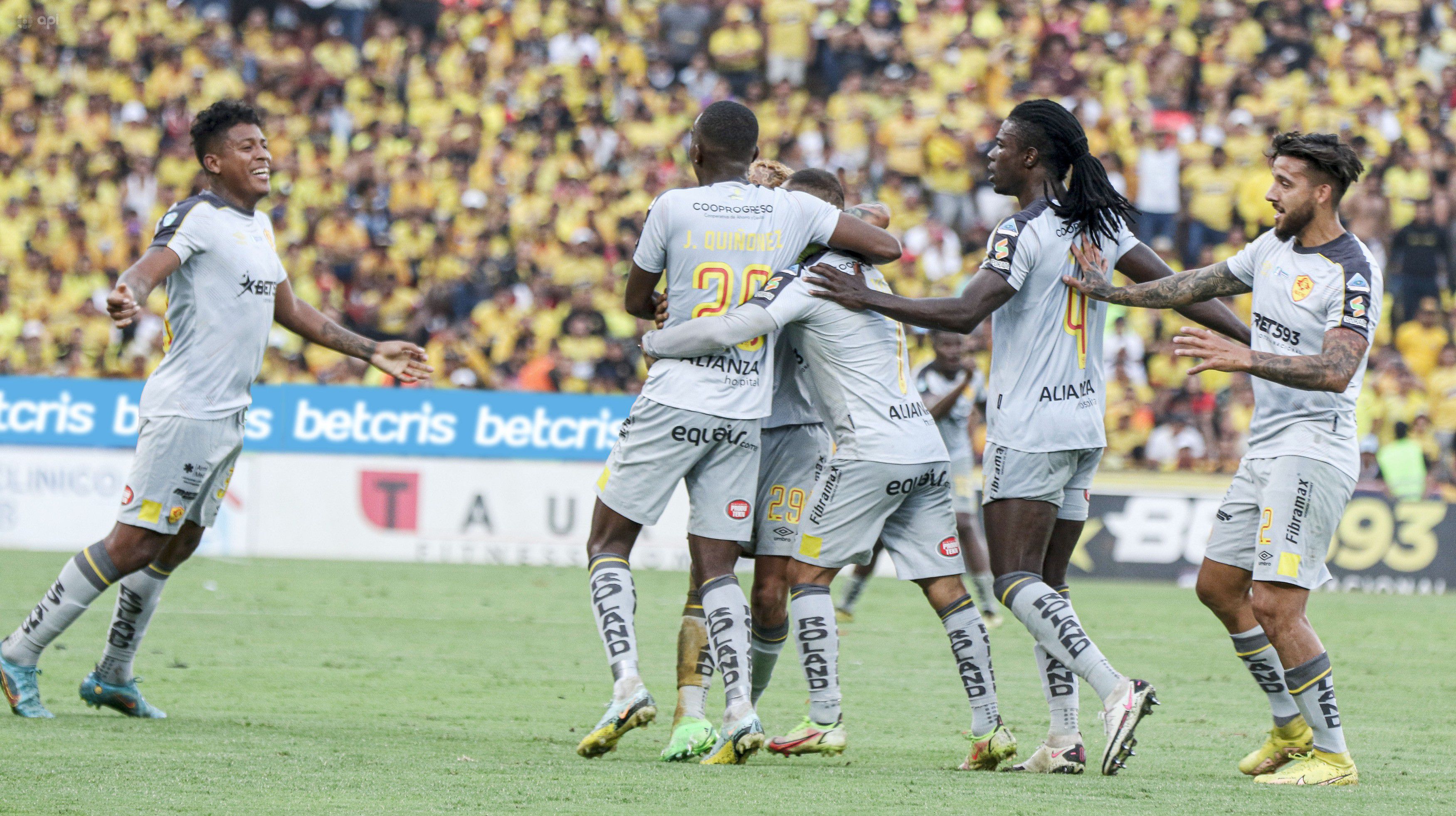 Aucas vs Barcelona SC: hora, canales de TV y streaming para ver el ...